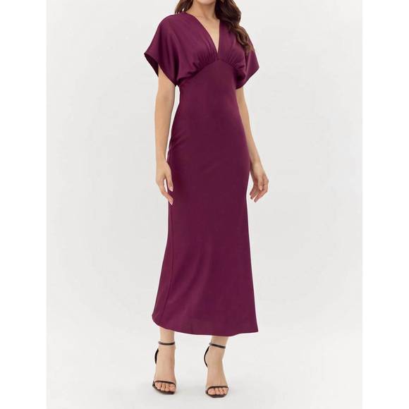 Adelyn Rae | Dresses | New Adelyn Rae Darlinda Midi Dress In Plum ...